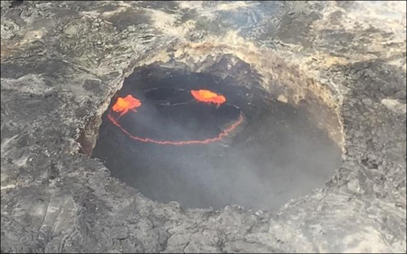 WATCH: Volcano shows 'smiley face' during eruption in Hawaii