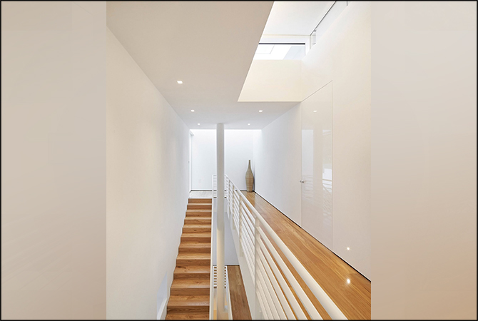 This is what Mr. Bean’s house looks like from inside