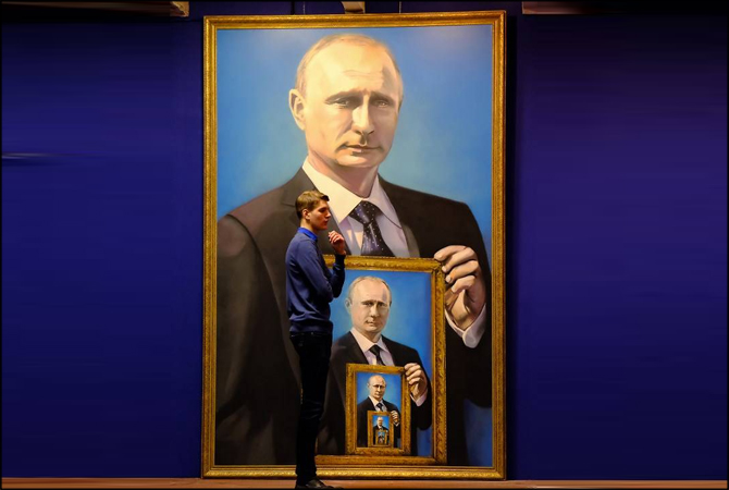 Russian strongman appears as "Superputin" in new exhibition